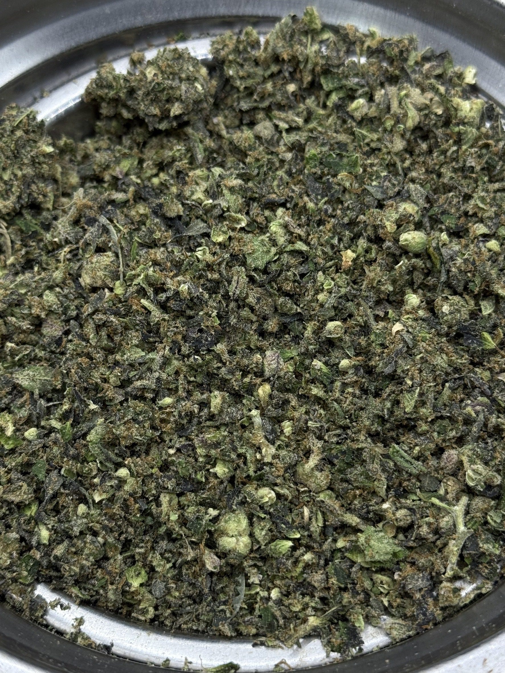 Trim Alien Mints